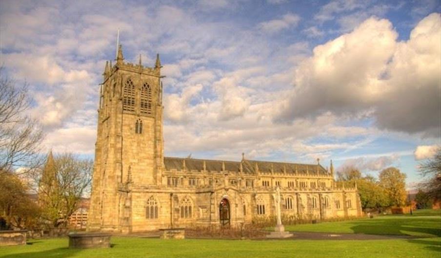 Rochdale Parish Church, St Chads - Place of Worship in Rochdale ...