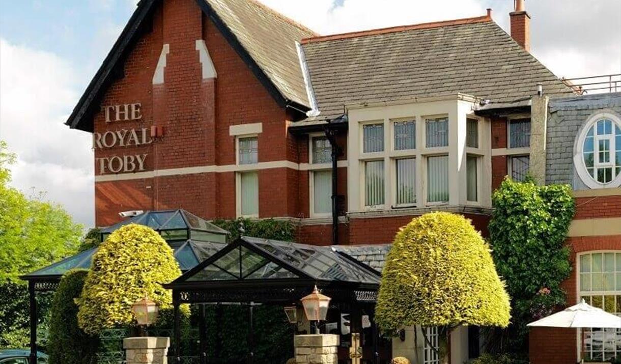 The Royal Toby Hotel - Restaurant in Rochdale, MANCHESTER - Visit Rochdale